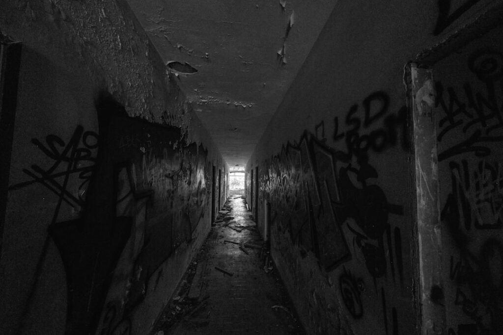 Surviving the Drake Passage: Terrifying Tales of Horror