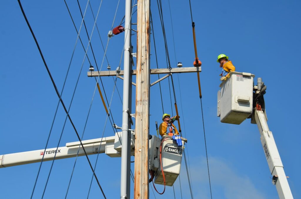 Training Power Grid Operators for Space Weather
